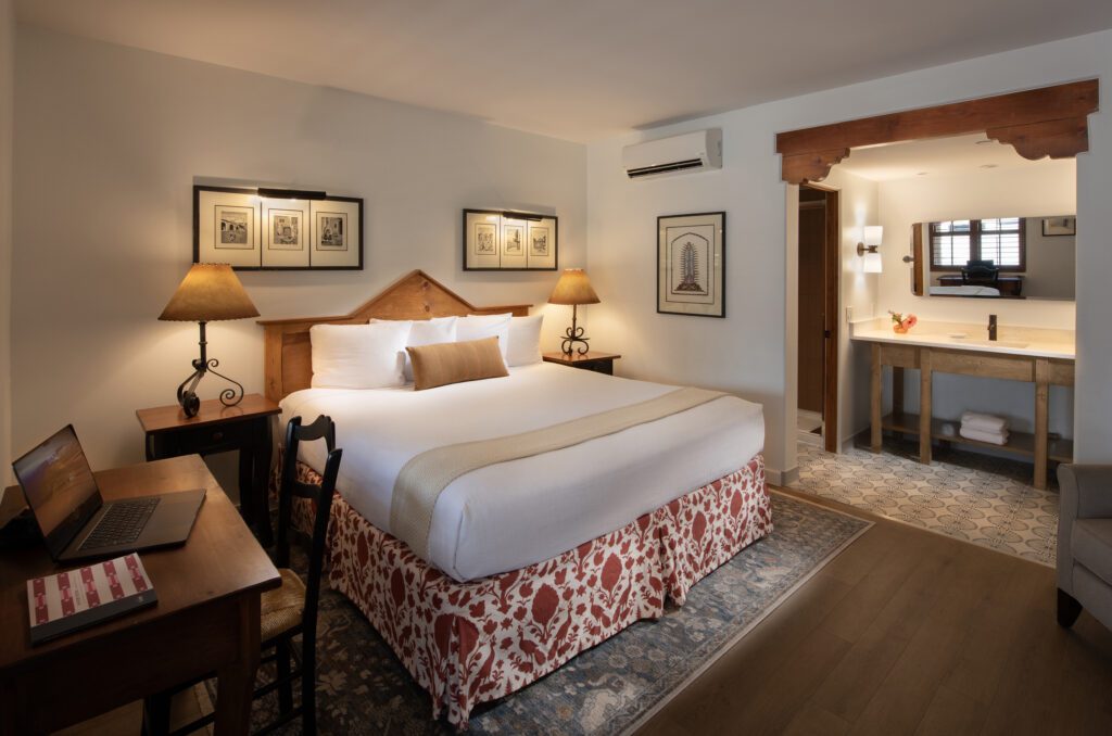 Santa Fe Rooms - Piñon Court